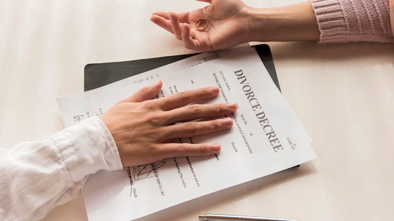 What is a Divorce Decree vs. Divorce Certificate » WGS Law